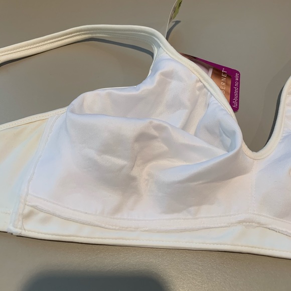 Cabernet | Intimates & Sleepwear | Nwt Cabernet Full Busted No Wire Bra ...